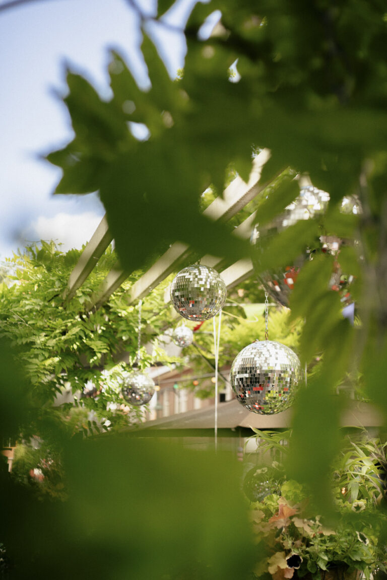 Restaurant in Delft? Groots café HANNO: grenzeloos eten&drinken